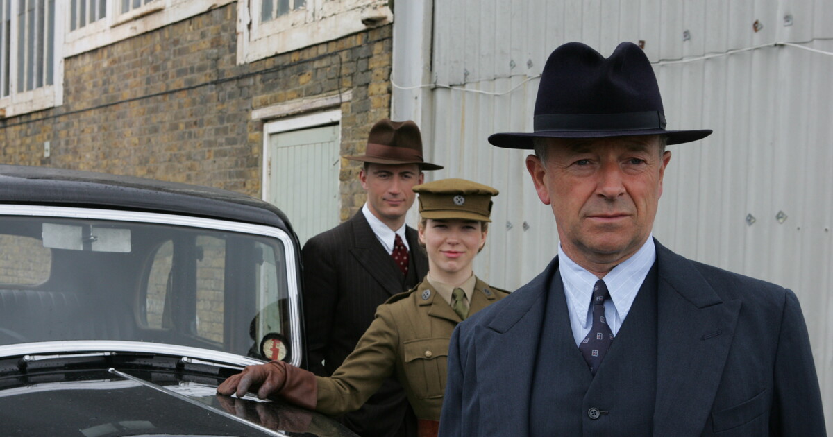 FOYLE'S WAR: Season 3 | KPBS Public Media
