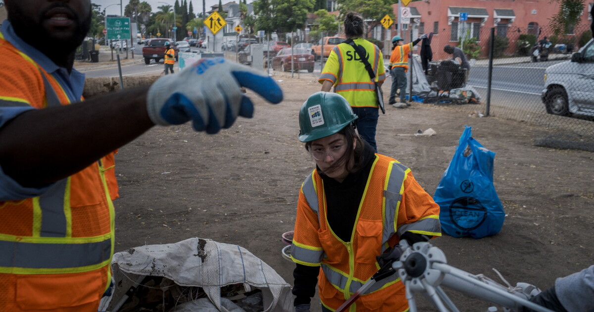 San Diego City crews clean up homeless camps along freeways | KPBS ...