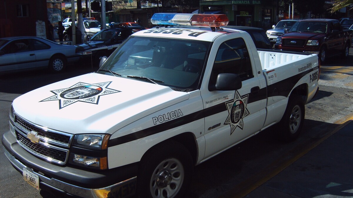 mexican police truck
