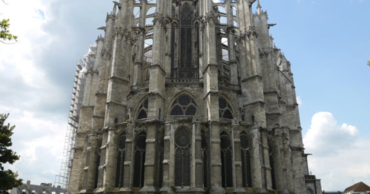 NOVA: Building The Great Cathedrals | KPBS Public Media