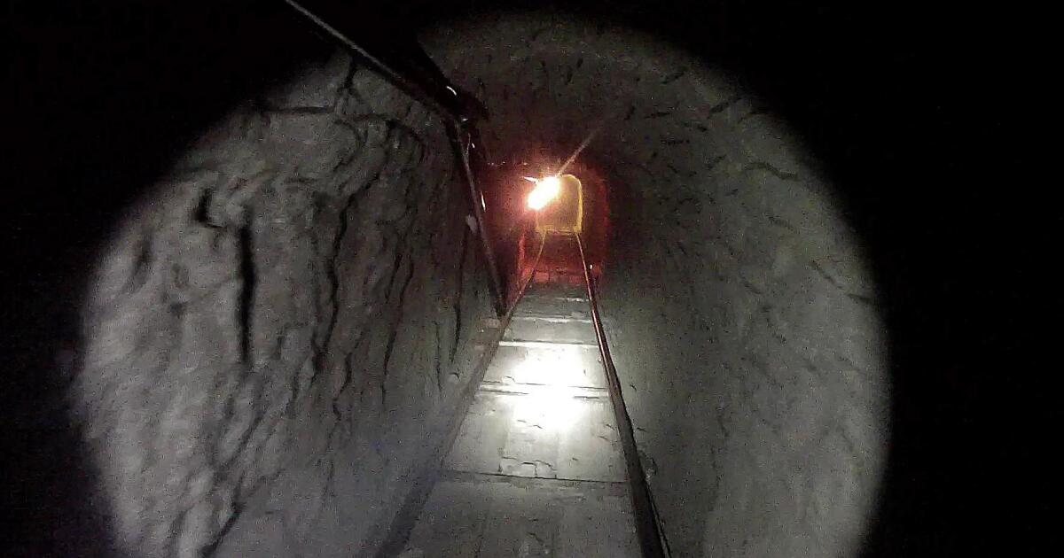 tunnels under us border