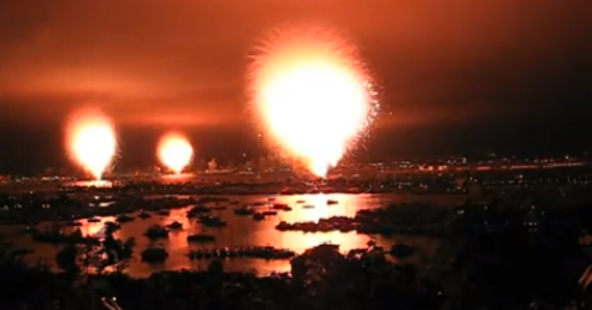 computer glitch fireworks