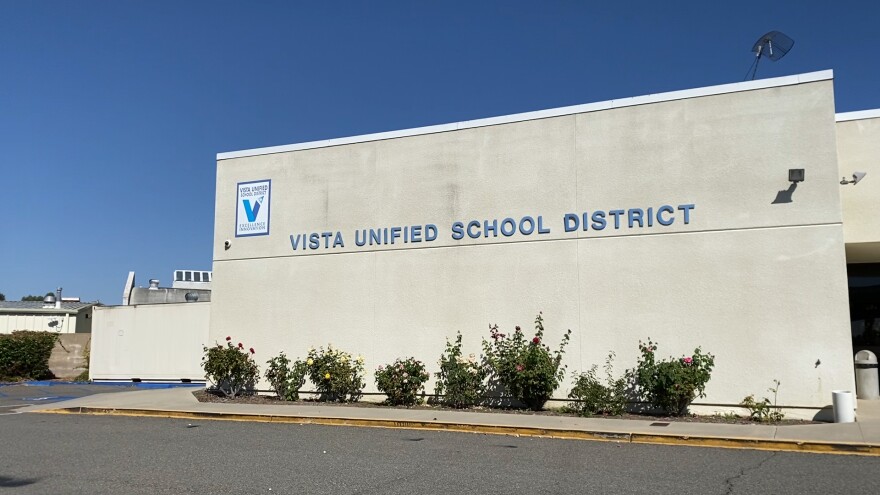 Falling enrollment prompts Vista Unified to consider school consolidation | KPBS Public Media